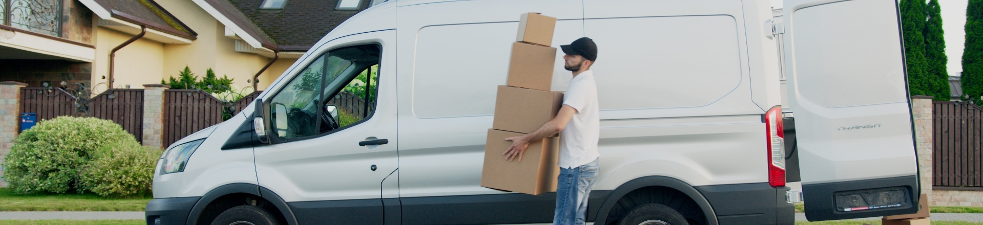 Large Item Courier Service | Chapman & Peach